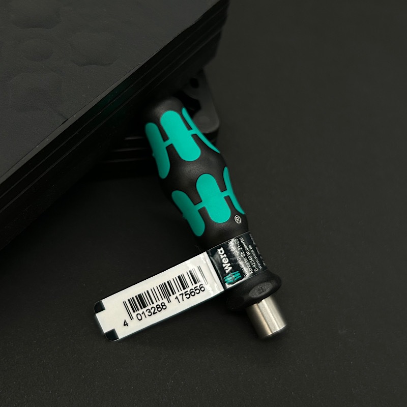 813 Bitholding screwdriver | Wera, 【 Bitholding Screwdrivers and ...