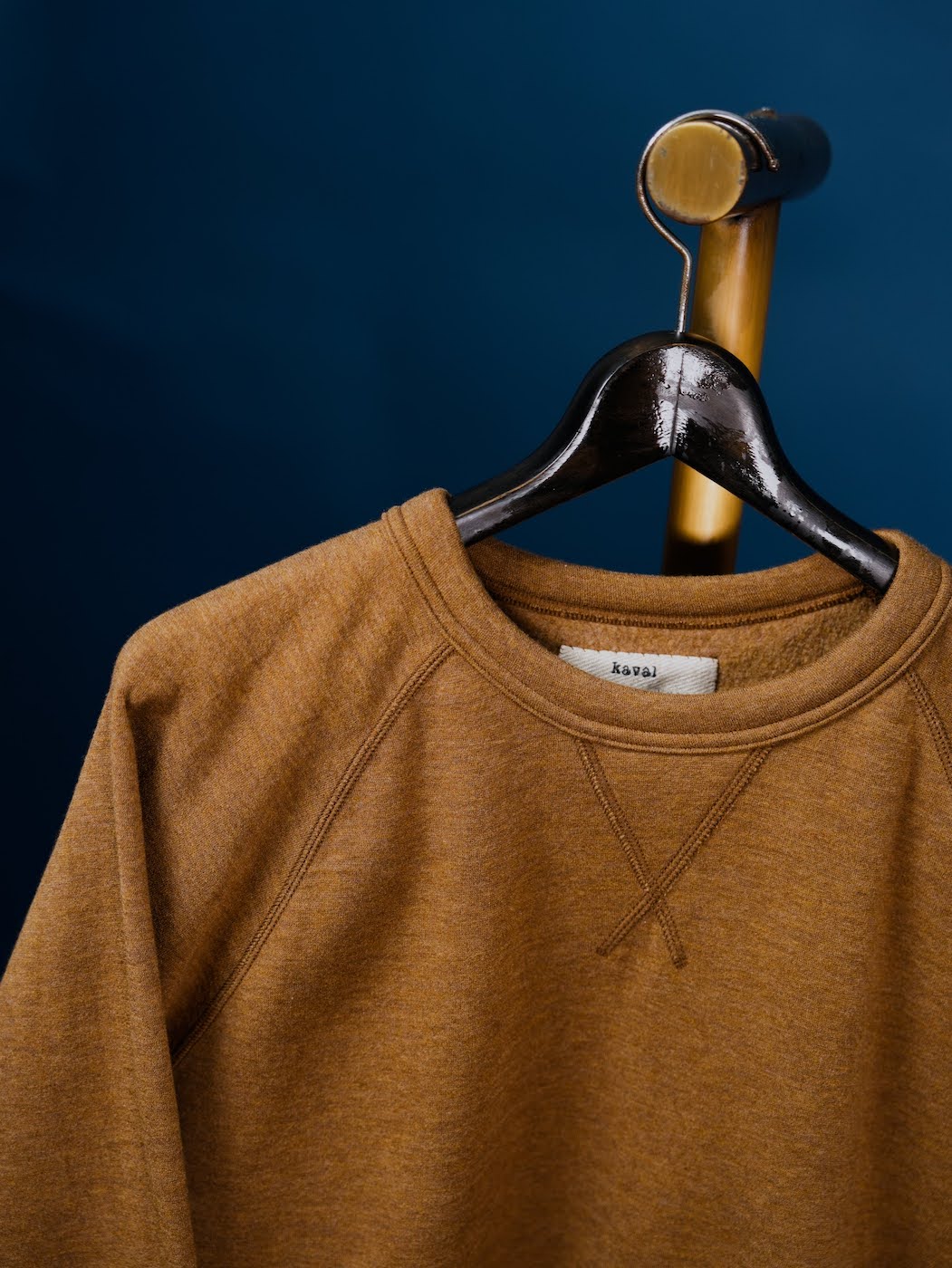 Sweter / Gold | BRAND,kaval | CATHEDRAL
