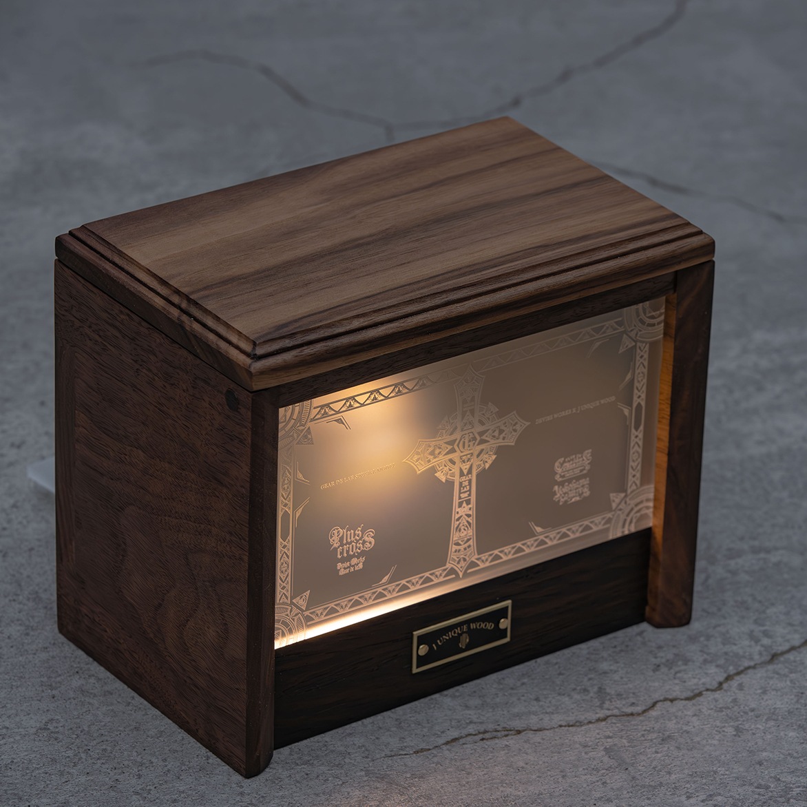 GLASS CASE BOX | DEVISE WORKS | キャンプ用品