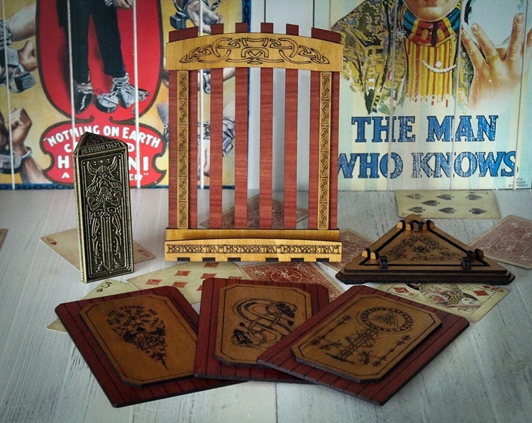 トライアングルミステリー（何もない空間から出現）｜すべての商品やメンタルマジックグッズ通販のマジックショップ｜フェザータッチ