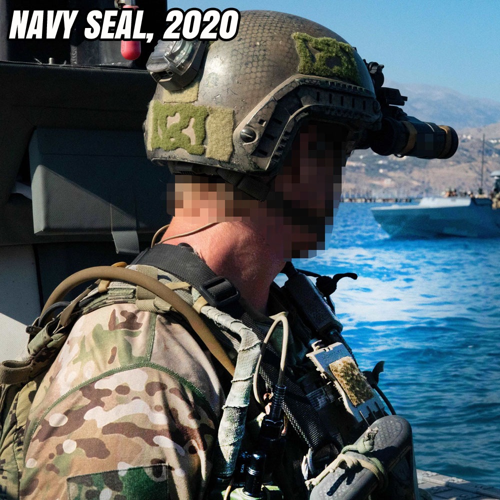 20100426 激レア!! EAGLE AERO MMAC-R プレートキャリアー *AOR2／Mサイズ／M4ポーチ3個セット／NAVY ...