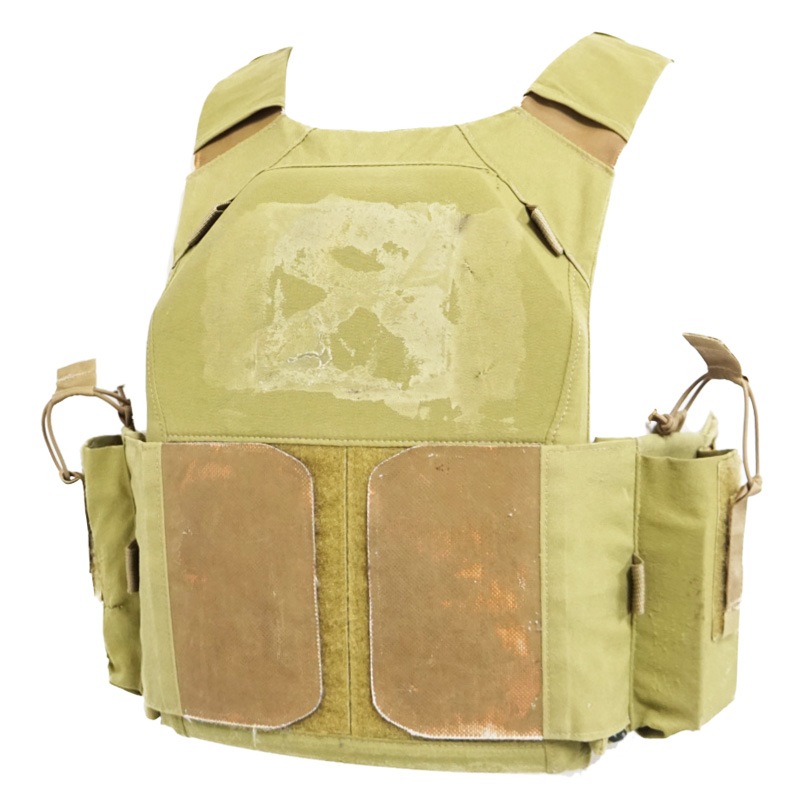 19039902-1 激レア!! CRYE PRECISION LV-MBAV ローヴィズプレートキャリアー *タン／SM/MDサイズ ...