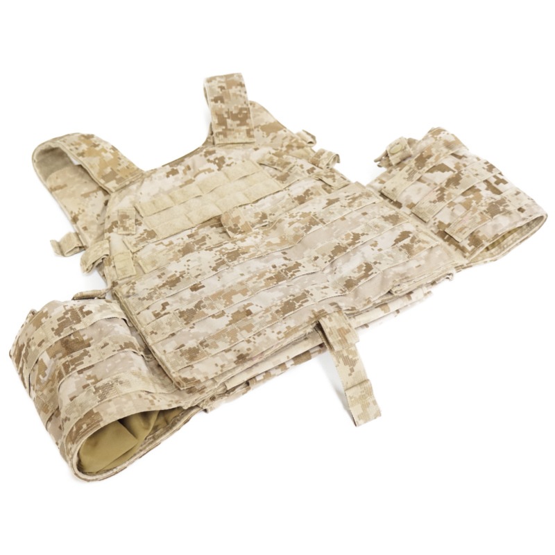 19029653 激レア!! LBT 6094B フルMOLLEプレートキャリアー *AOR1／2010年製／XLサイズ | キャリアー ...