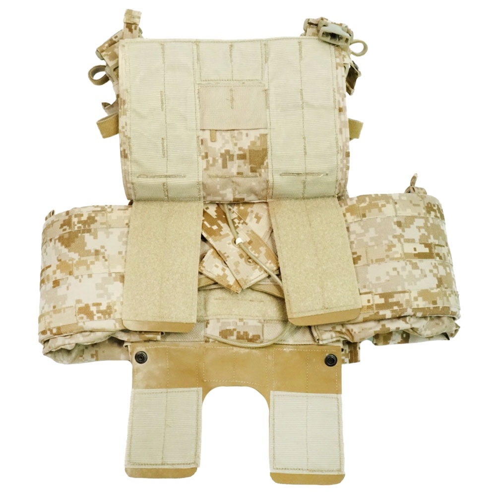 21010495 激レア!! EAGLE AERO MMAC-R プレートキャリアー *AOR1／Sサイズ／NAVY SEAL | キャリアー ...