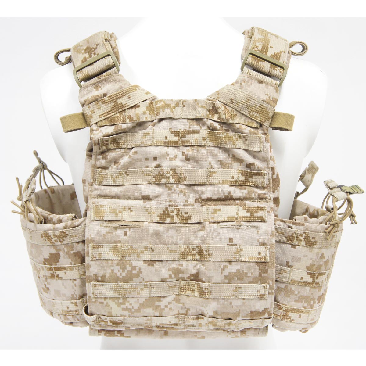 20080389 激レア!! EAGLE AERO MMAC-R プレートキャリアー *AOR1／Mサイズ／NAVY SEAL | キャリアー ...