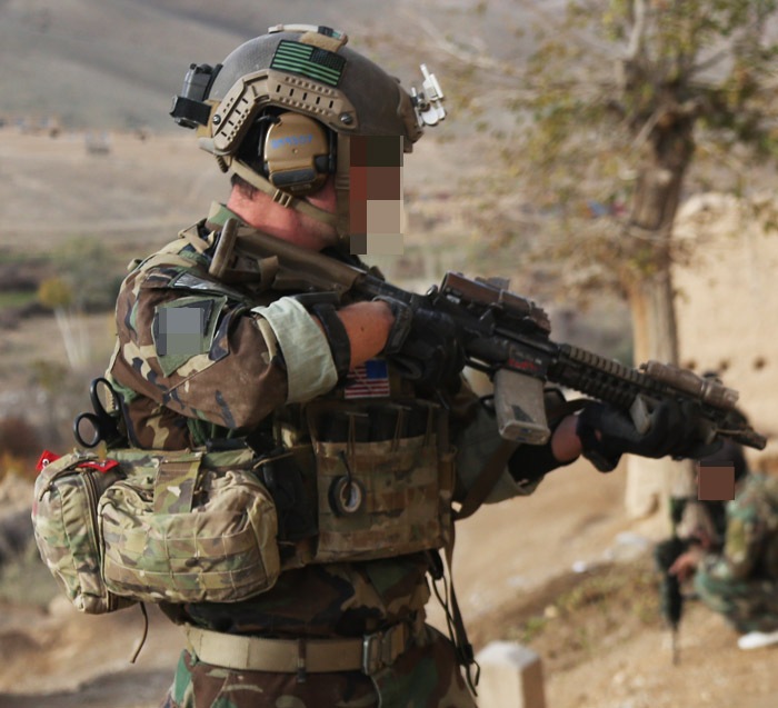 20090413-4 EAGLE SFLCS SOFメディカルポーチ V2 *マルチカム／2011～2012年製／グリーンベレー・75th レンジャー | すべての商品 | 実物装備とエア ...