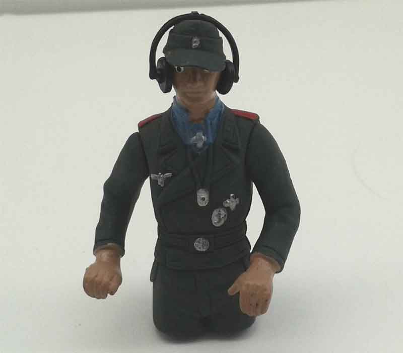 Torro ドイツ軍タンクコマンダーフィギュア（塗装済）Tank commander half resin figure 1/16 ...