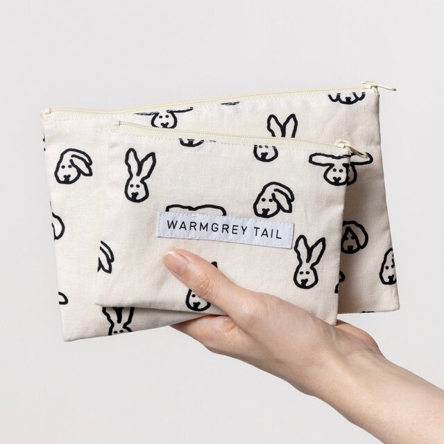 [WARMGREY TAIL] Bunny フラットポーチ - Ivory (2sizes) | CATEGORY,WEARABLE, pouch | gamsung. 感性空間-韓国雑貨通販
