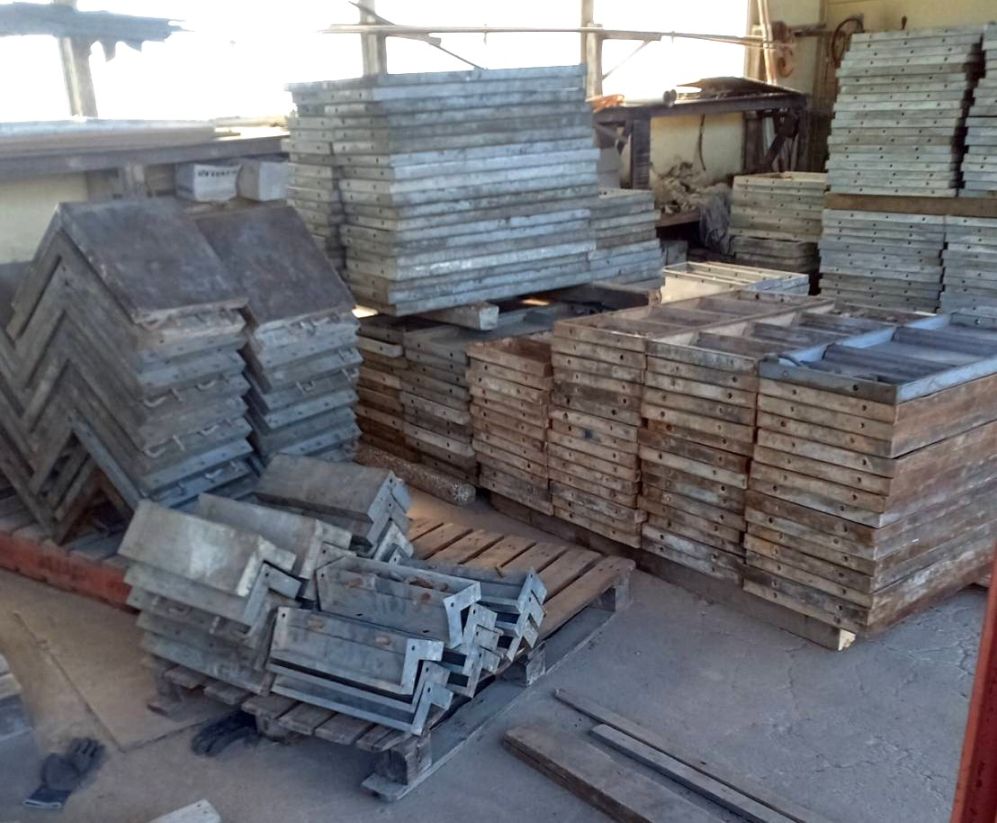 建築用 鋼製型枠 パネル NSP H600セット｜資材館.com