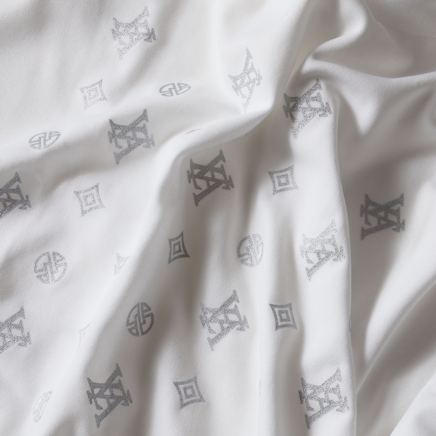 エヴァンゲリオン公式アパレルブランド【RADIO EVA Online Store】