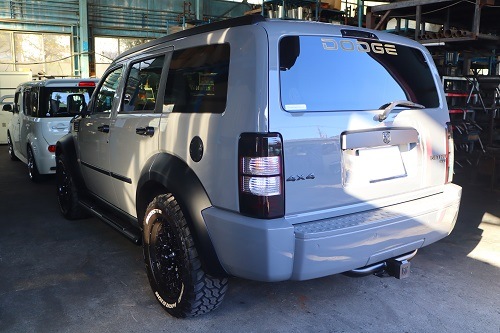 ダッジ ナイトロSXT ワンオフ 【型式：KA37】 | ワンオフ製作事例 | SUXON RACING