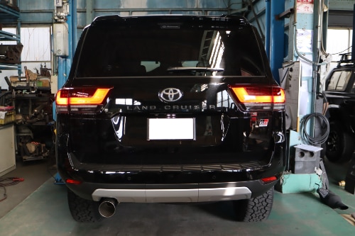 トヨタ ランクル300 GR ワンオフマフラー【型式：3DA－FJA300W－GMUSY】 | ワンオフ製作事例 | SUXON RACING