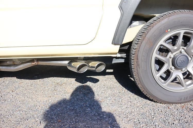 【64ジムニー】 サイド出しマフラー 適合車両型式 3BA-JB64W | SUXONマフラー,スズキ,ジムニー | SUXON RACING