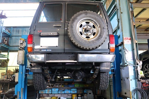 トヨタ ランクル70 ワンオフ マフラー 【型式：S－BJ70V】 | ワンオフ製作事例 | SUXON RACING