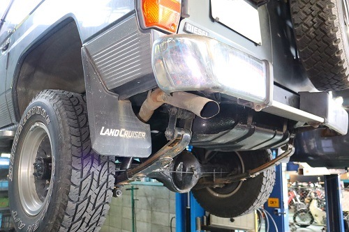 トヨタ ランクル70 ワンオフ マフラー 【型式：S－BJ70V】 | ワンオフ製作事例 | SUXON RACING