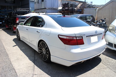 レクサス LS460 ワンオフ マフラー 【型式：DBA－USF40－AEZQH－U】 | ワンオフ製作事例 | SUXON RACING