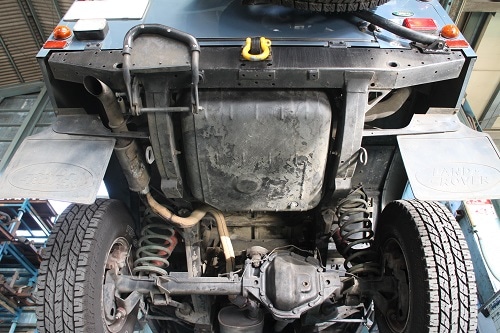 ランドローバー ディフェンダー110 ワンオフマフラー 【型式：―】 | ワンオフ製作事例 | SUXON RACING