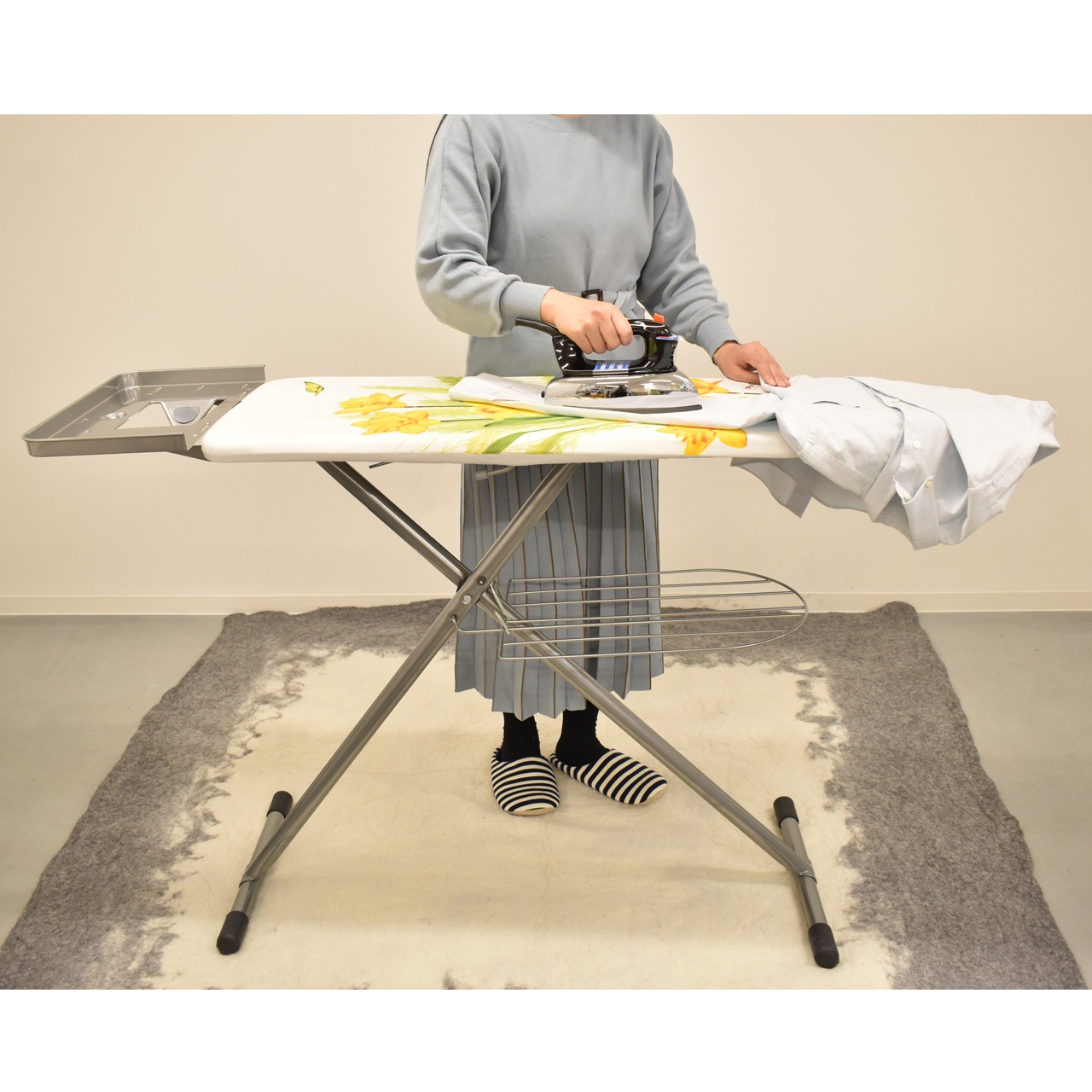 Gimi アイロン台 ミラノ スイセン | SANSYU ONLINE SHOP -ドイツ・ヨーロッパ輸入雑貨販売店