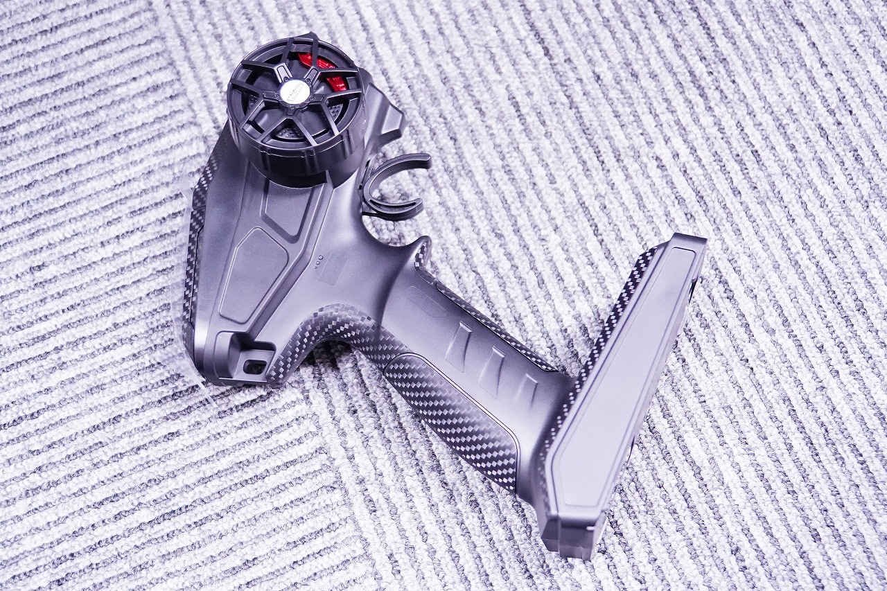 【予約販売】 YIKONG 4073 TB7 1/7 6S ラジコン【赤】 日本技適取得 | YIKONG | 【O・B・L株式会社】