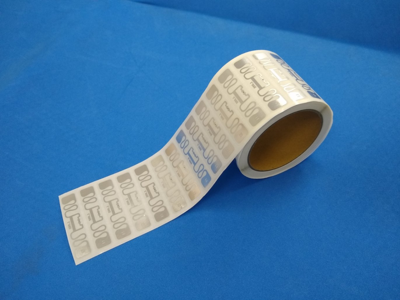 UHF Belt M730 Wet 100pcs | UHF Tags | ICタグのトータルサポーターRFID/NFC Real Touch ...