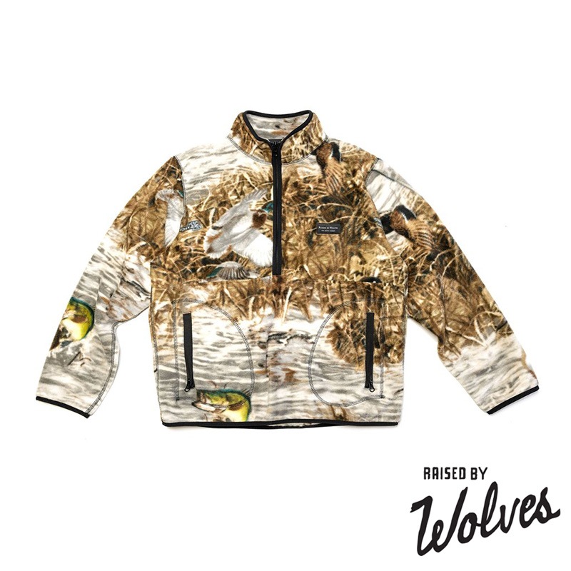 【RAISED BY WOLVES/レイズドバイウルブス】REALTREE DUCKS & FISH POLAR FLEECE HALF ...