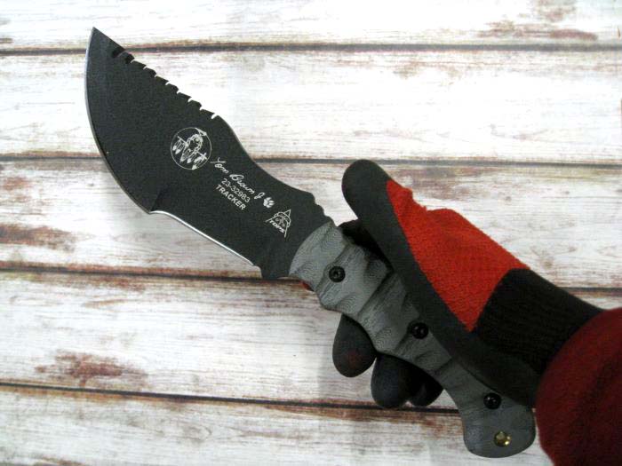 トップス TPTBT010RMT トムブラウン トラッカー RMT 1095高炭素鋼/マイカルタ ハンドル ナイフ TOPS Tom ...