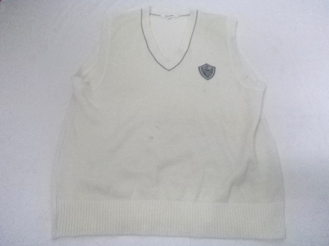 W15 東京 星美学園高校 ベスト+半袖ブラウス+夏スカート 4点セット /yt0049【1tgdk】 | 女子制服,高校,セット | 中古学生服の専門店「A-制服店.com」