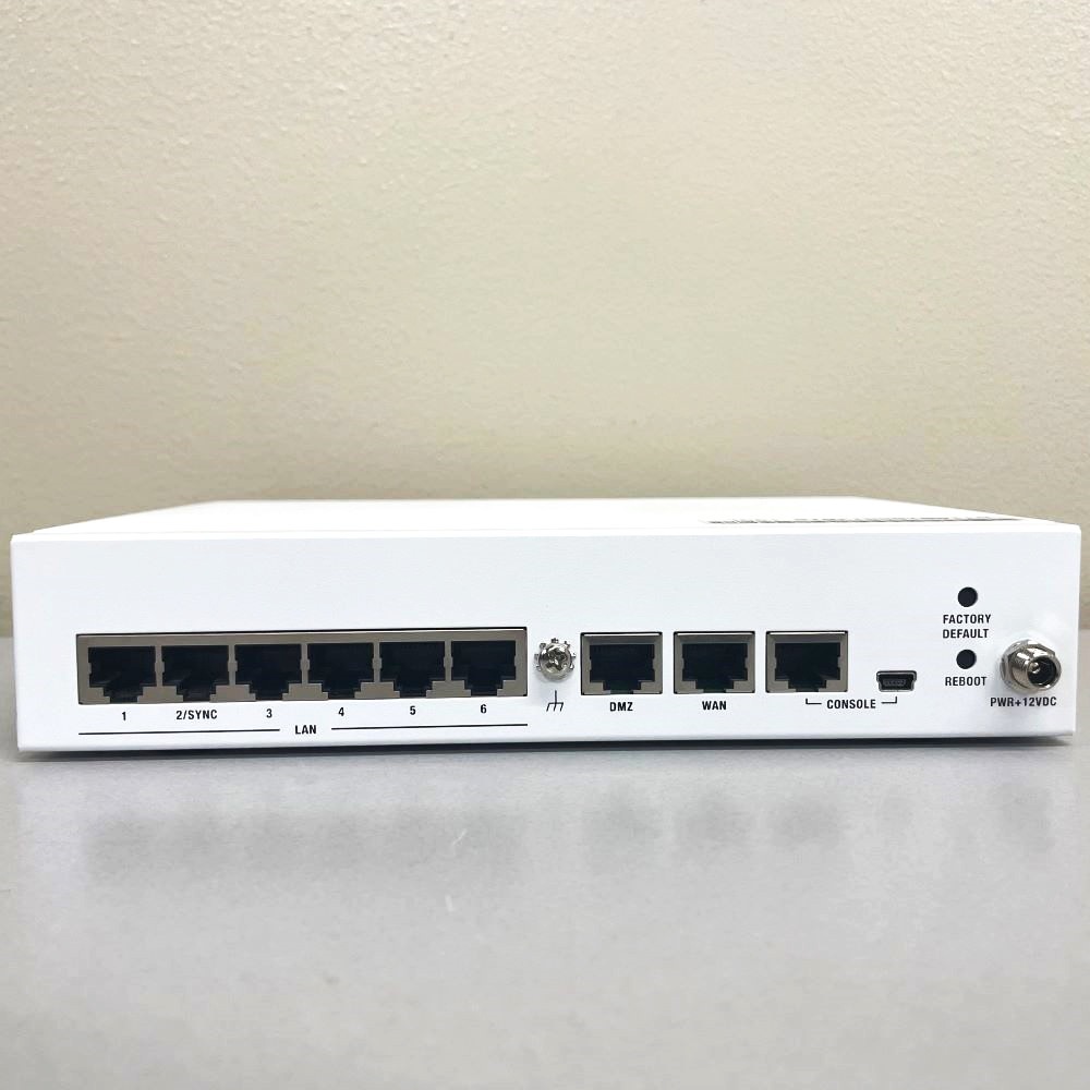 Software Technologies 統合脅威管理 UTM Check Point L-71 脅威対策 ネットワークアプライアンス ...