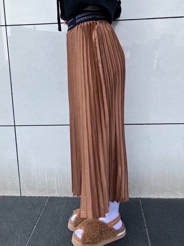 MAISON MAVERICK PRESENTS サテン プリーツスカート MM5042 BR/BL/SV メゾン マヴェリック プレゼンツ ...