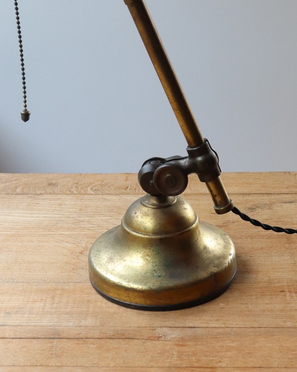 "O.C.WHITE" Telescope Arm Desk Lamp｜O.C.WHITE社のデスクランプ