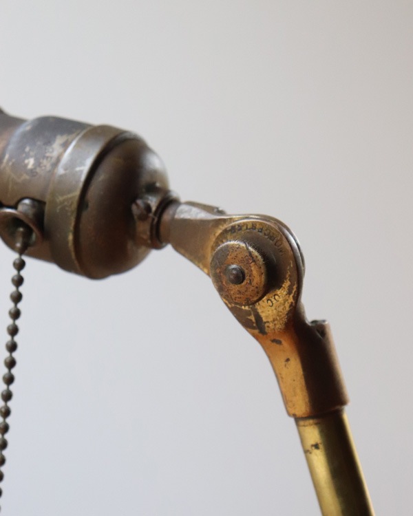 "O.C.WHITE" Telescope Arm Desk Lamp｜O.C.WHITE社のデスクランプ