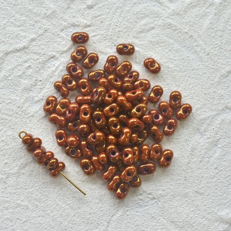 大人気 チェコビーズ ファルファーレ大 シャイニーメープル【シードビーズ/ファルファーレ/3.2×6.5mm】 の通販【チェコビーズ専門店 BEADER】チェコビーズ,ファルファーレ,黄・オレンジ・茶