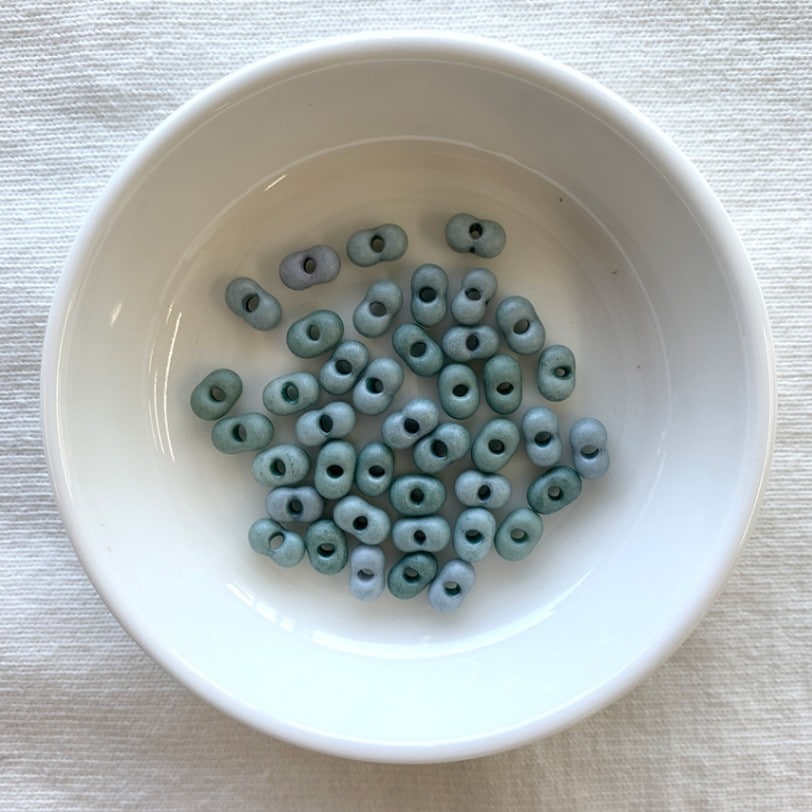 大人気 ファルファーレ 3X6 パステルシーグリーン の通販【チェコビーズ専門店 BEADER】アクセサリー,新商品