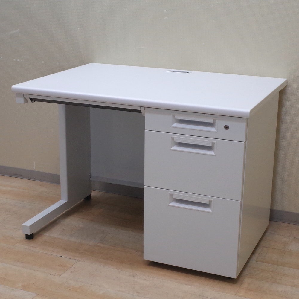 プラス PLUS JS-T107 片袖デスク 幅1000 ホワイト 事務机 オフィスデスク パソコンデスク 袖机 引き出し 鍵付き ...