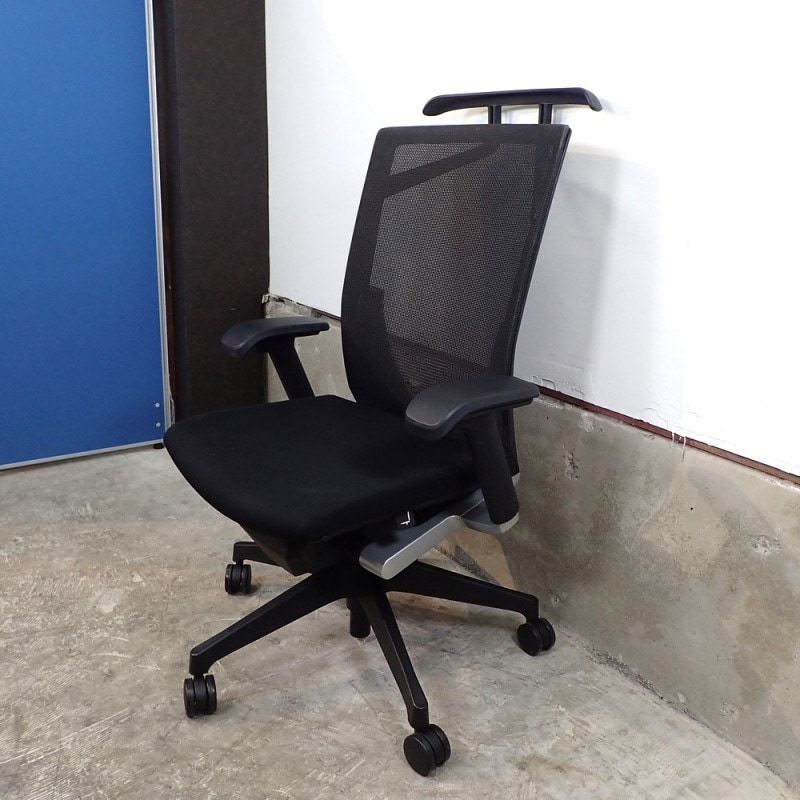 コクヨ KOKUYO ミトラ CRS-G2900E6 肘付きオフィスチェア ブラック 事務椅子 パソコンチェア メッシュ KK9913 中古オフィス家具 配送サイズ240