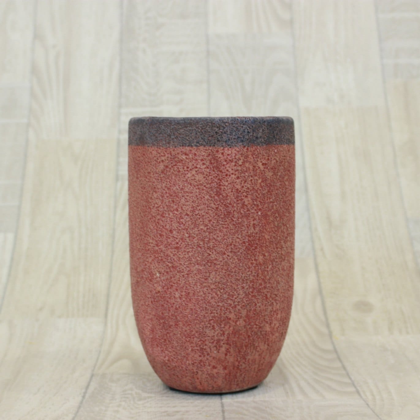 Xaro red ceramic tall Pot round high S | 花瓶や鉢,メーカー分類,PTMD | 大田花き開発ユニット ...