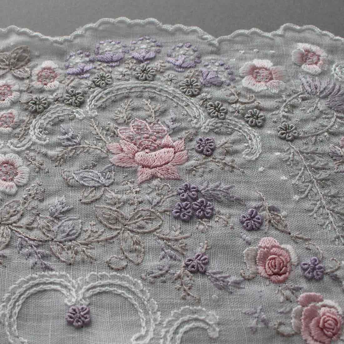 【送料無料】ベトナム手刺繍ハンカチ　フラワーデザイン　6212 ピンク 送料無料】ベトナム手刺繍ハンカチ フラワーデザイン 6212 ピンク