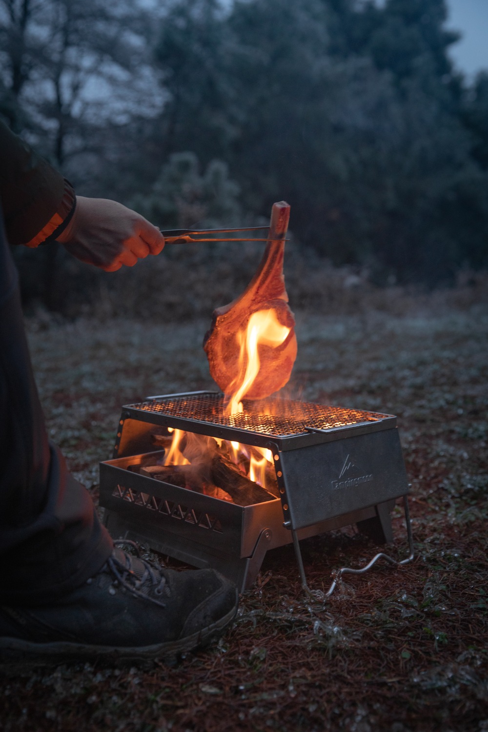 焚き火 ベーススタンド MT-6-LT | 焚き火,焚き火台 | キャンピングムーン | Campingmoon