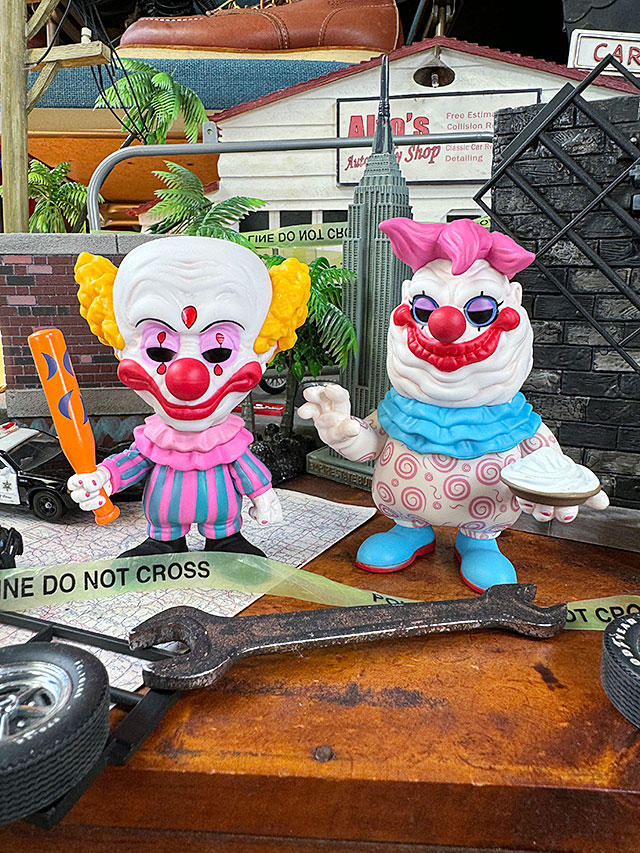 ファンコポップ 日本未発売 映画 キラークラウン フィギュア （フランク＆チャビー/2体セット） FUNKO POP!の通販・販売 ...