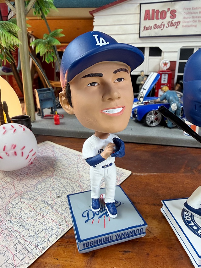 世界限定5000体 ロサンゼルス ドジャーズ 大谷翔平 山本由伸 佐々木朗希 ミニボブルヘッド （3体セット） 限定モデル MLB公式 ...