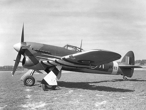 1/72 ホーカー タイフーン ハンプシャー 英国空軍 Hawker Typhoon Mk.IB MN625 MR-B RAF No.245 ...