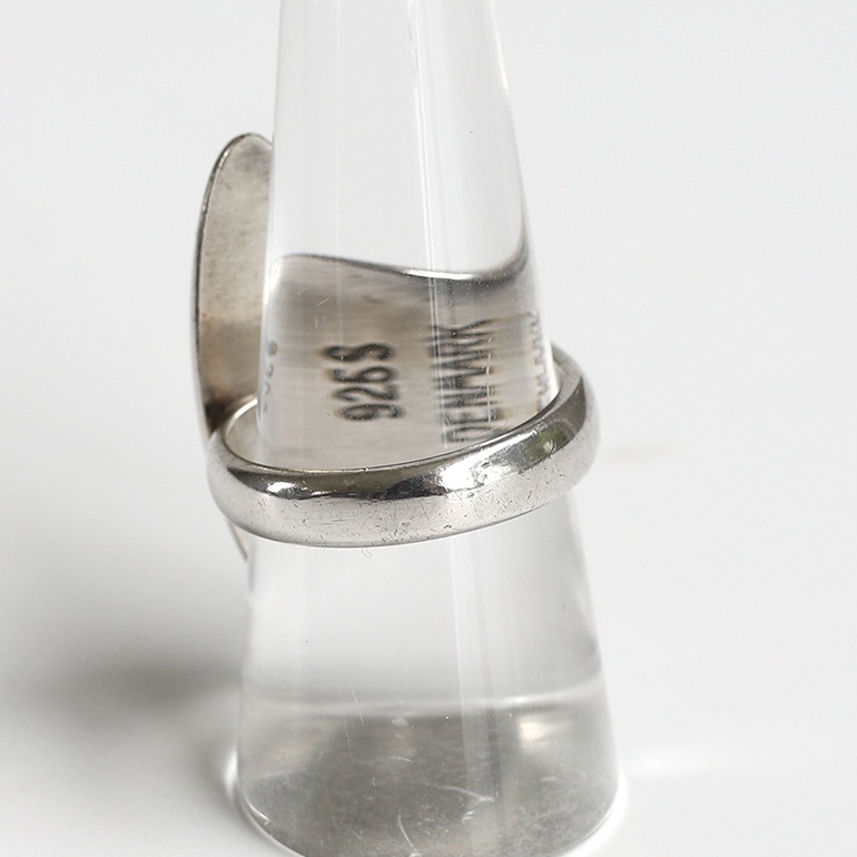 【VINTAGE】HANS HANSEN Modern Ring | すべての商品 | MATILDE