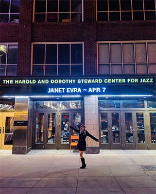 【Hello Indie Bossa (Janet Evra)】 | ジャズ、サントラCDの通販なら【Clara Music】