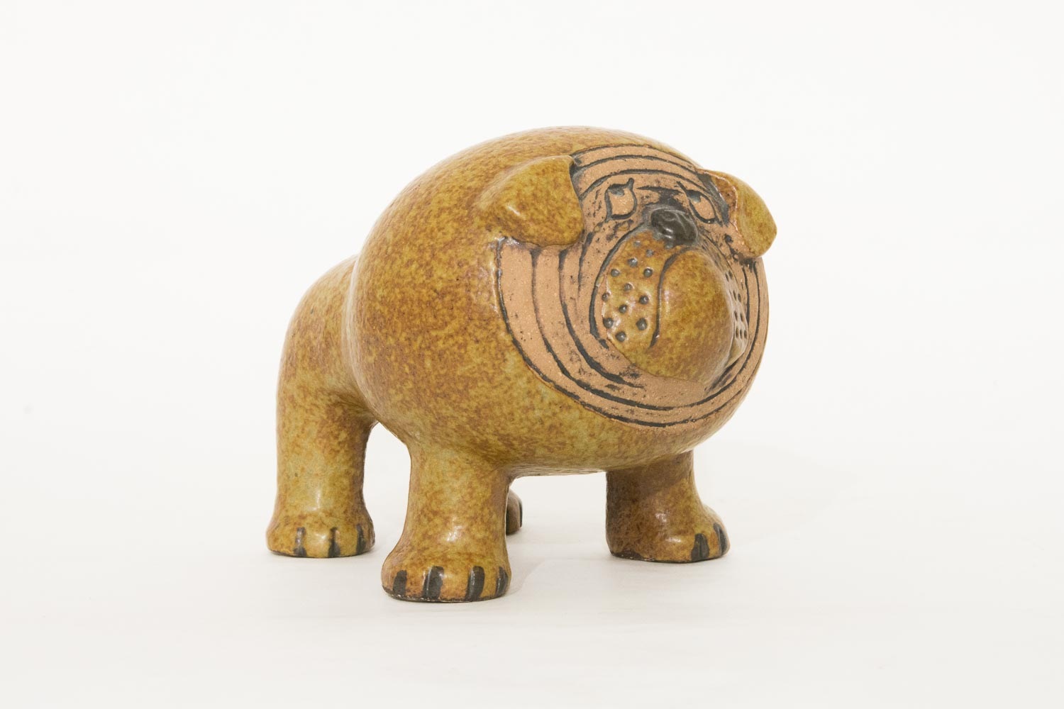 Dog designed by Lisa Larson