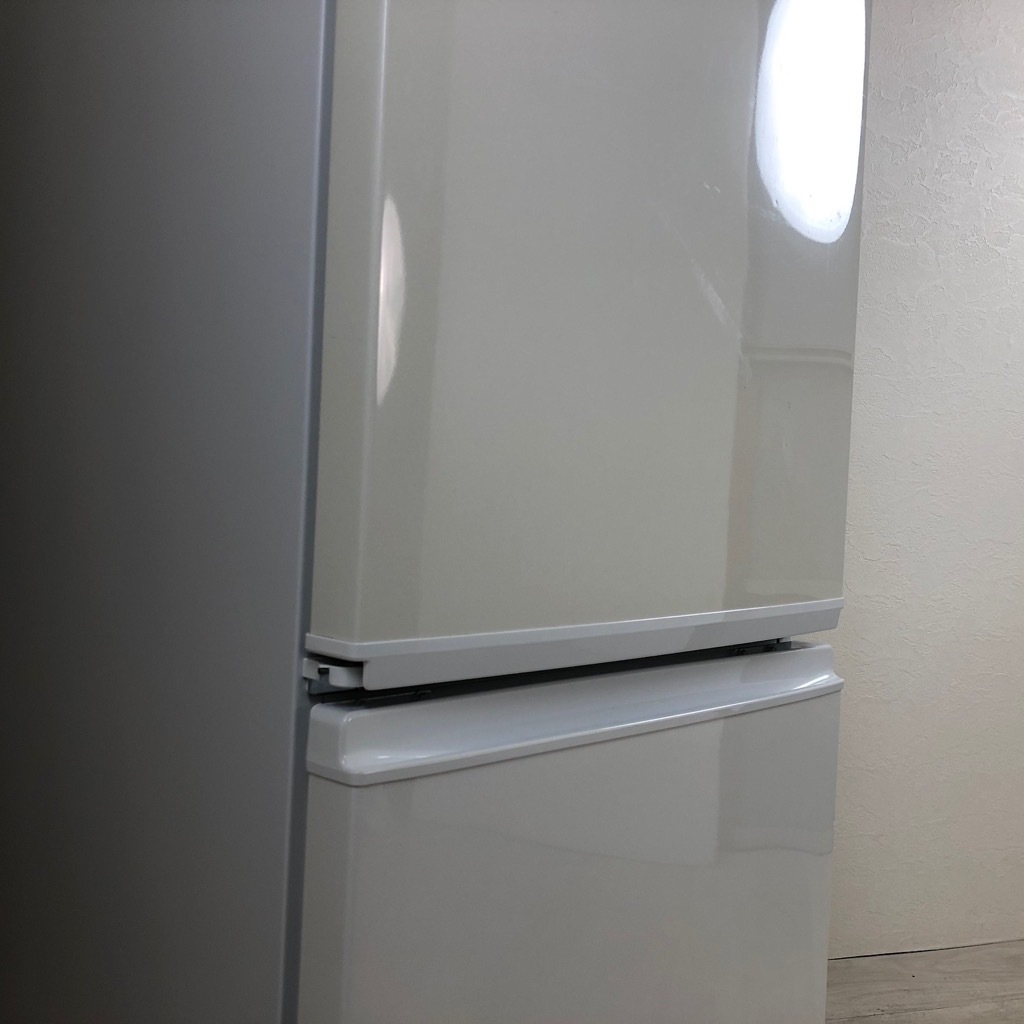 中古 137L 2ドア冷蔵庫 つけかえどっちもドア シャープ SJ-14Y-W 自動霜取ファン式 2013年製造 6ヶ月保証付き