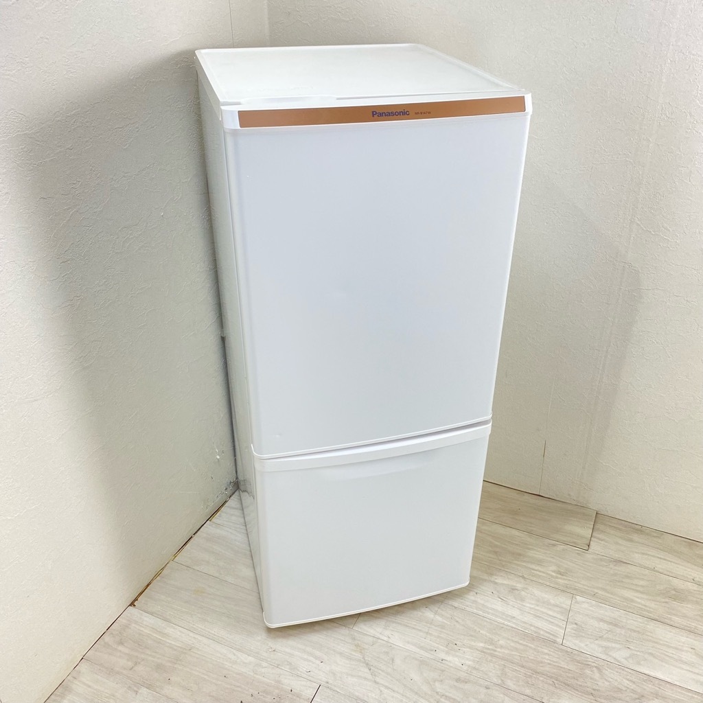 中古 2ドア冷蔵庫 自動霜取りファン式 138L パナソニック NR-B147W-W 2015年製 ホワイト 一人暮らし 単身用 6ヶ月保証付き