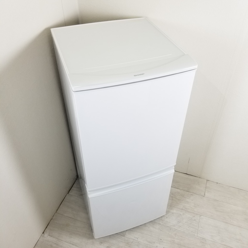 中古 137L 2ドア冷蔵庫 つけかえどっちもドア シャープ SJ-14Y-W 自動霜取ファン式 2014年製造 ホワイト 一人暮らし 単身用 6ヶ月保証付き
