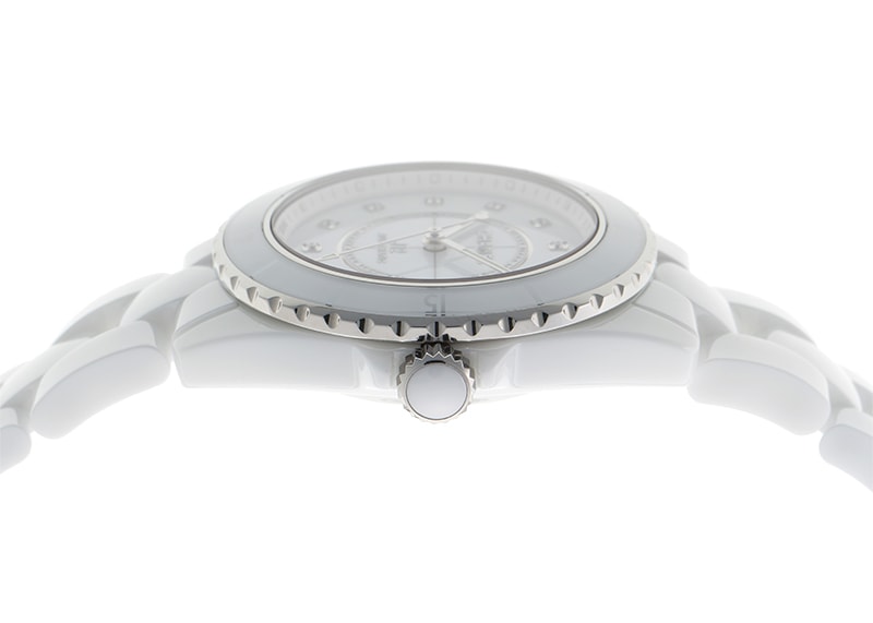 シャネル - J12 キャリバー12.1 | CHANEL | H5705 | CE 白文字盤 自動巻き ブレスレット | 未使用品 | 高級 ...