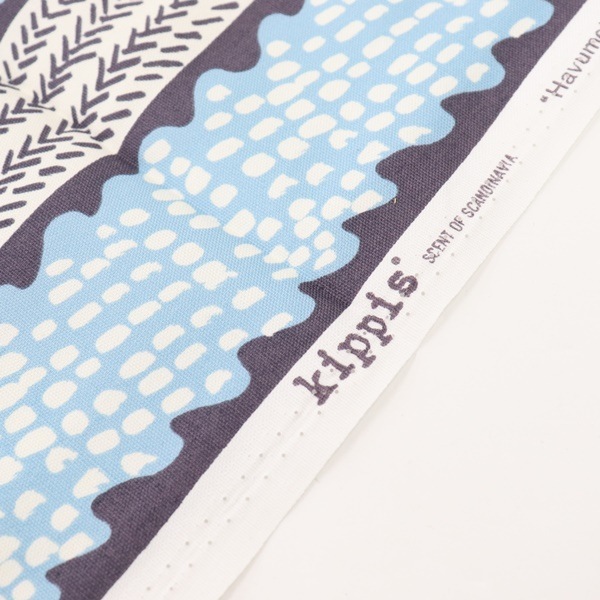 生地 Kippisオックス Havumetsa 針葉樹林柄 【50cmカットクロス】 KPOK-65 | 手芸センタードリーム公式通販サイト