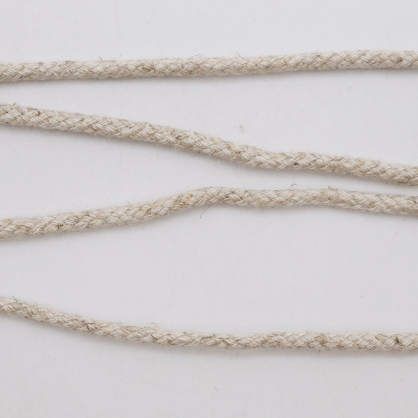 麻紐 直径3mm T-310（50cm単位） | 手芸センタードリーム公式通販サイト